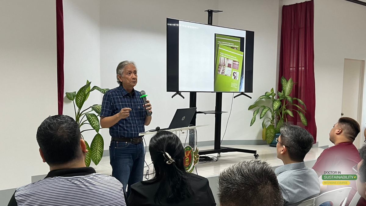 DSus Program Wraps 5-day Intensive Course - Faculty of Management and ...