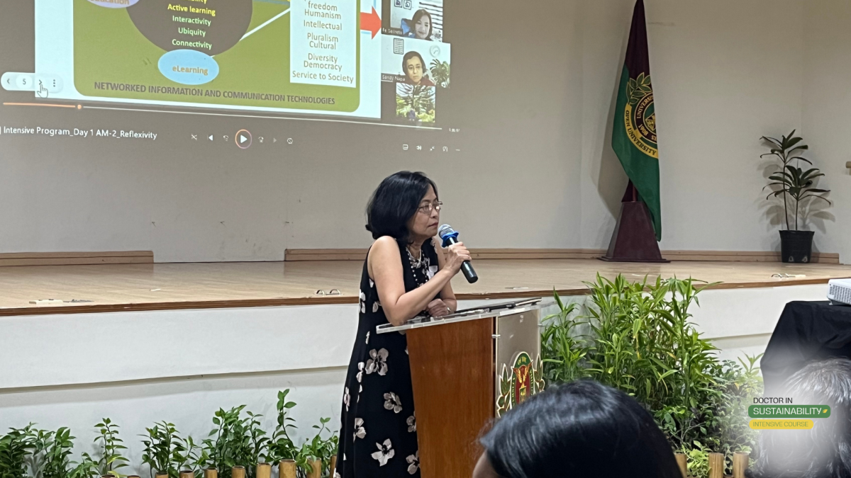DSus Program Wraps 5-day Intensive Course - Faculty of Management and ...