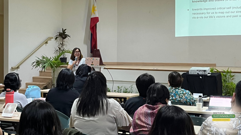 DSus Program Wraps 5-day Intensive Course - Faculty of Management and ...