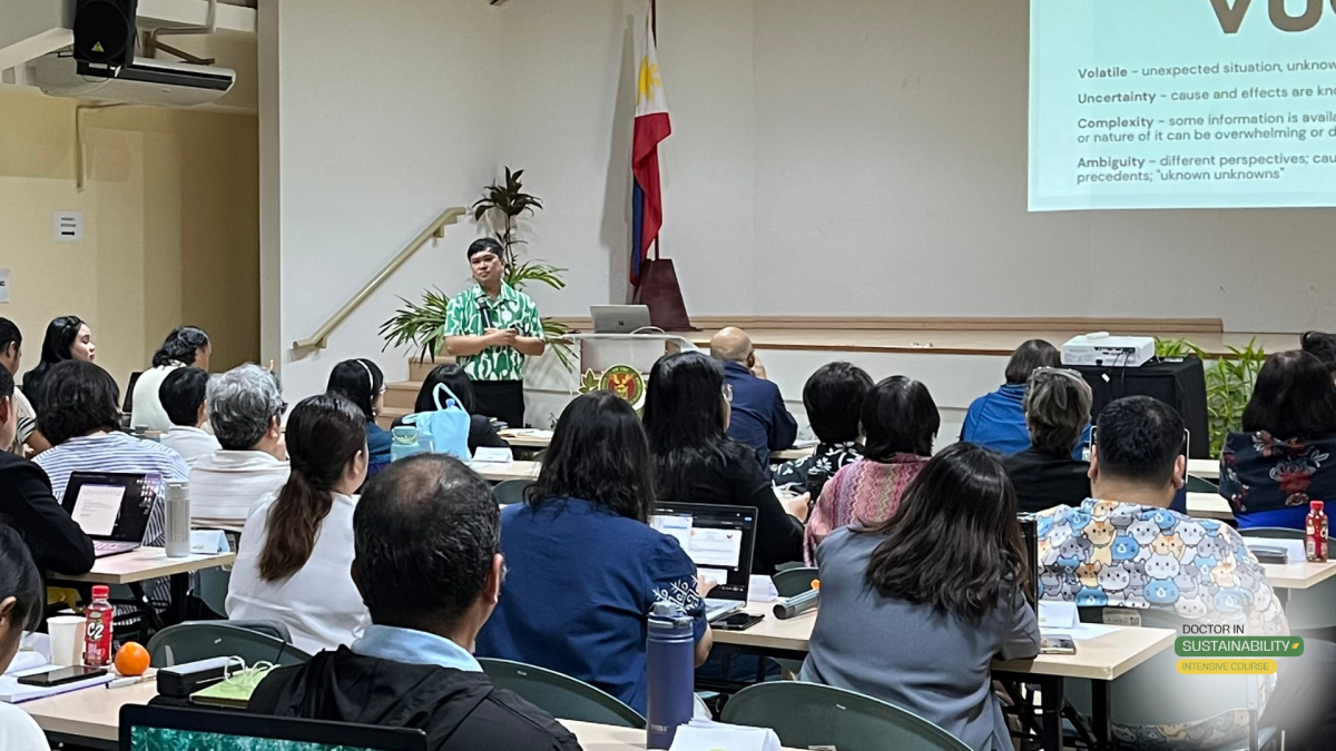 DSus Program Wraps 5-day Intensive Course - Faculty of Management and ...